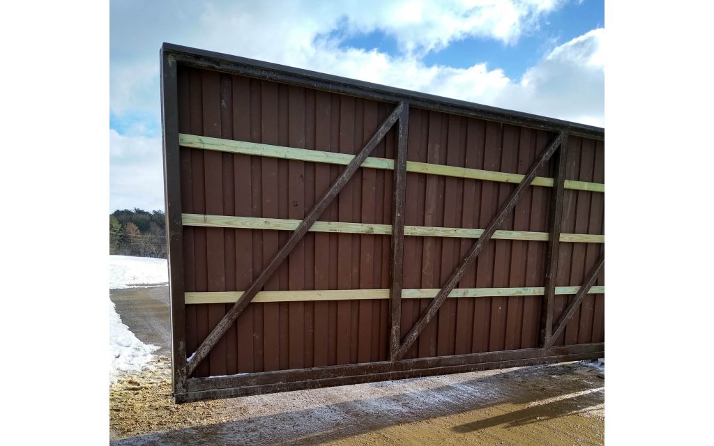 Privacy Gate installed at Construction Yard - DuraGates : The one-stop ...