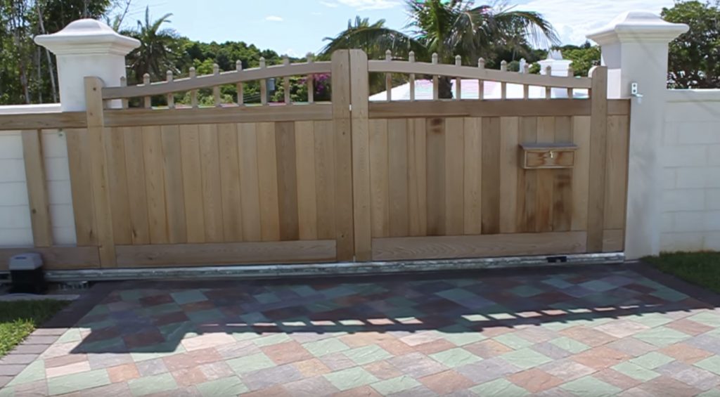 Private Residence in Bermuda - DuraGates : The one-stop solution for ...