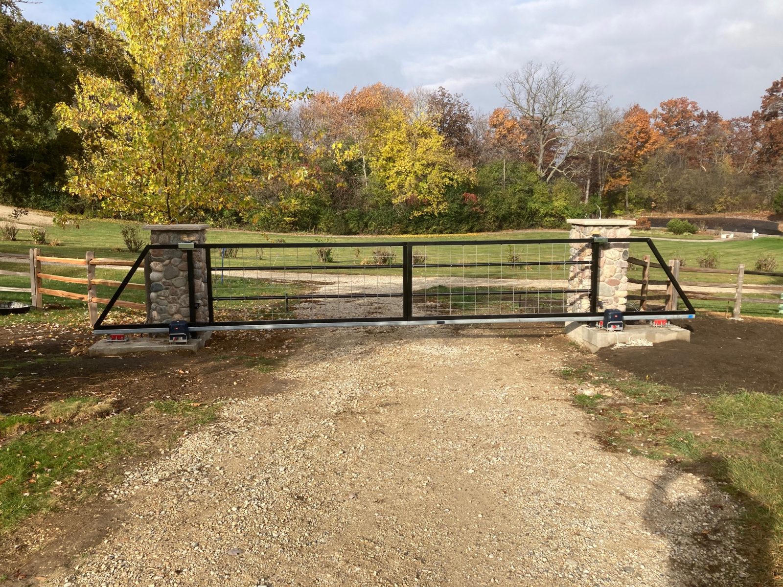 Double Sliding Gates in Minnesota - DuraGates : The one-stop solution ... Double Sliding Gates in Minnesota - DuraGates : The one-stop solution ...